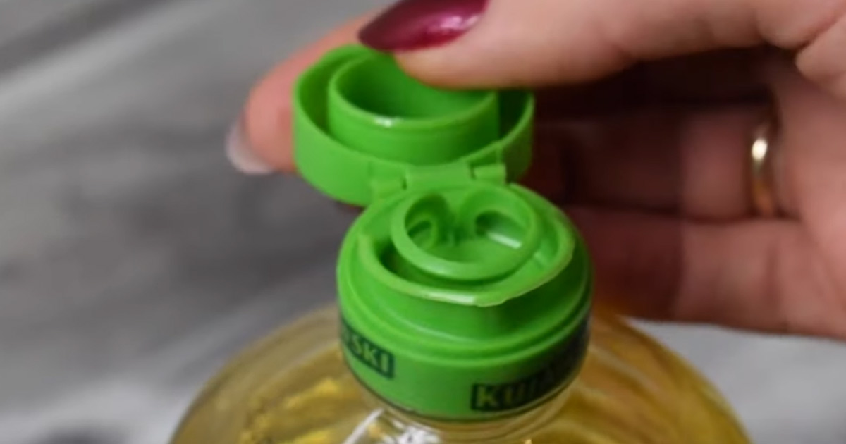 K čemu slouží uzávěr v oleji? Vyhazovat byste ho neměli! - ProSvět.cz